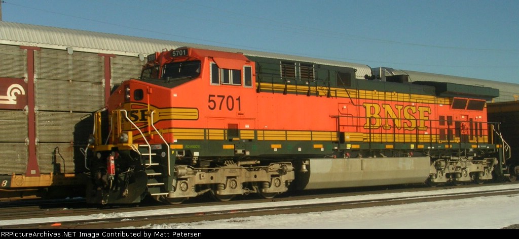 BNSF 5701